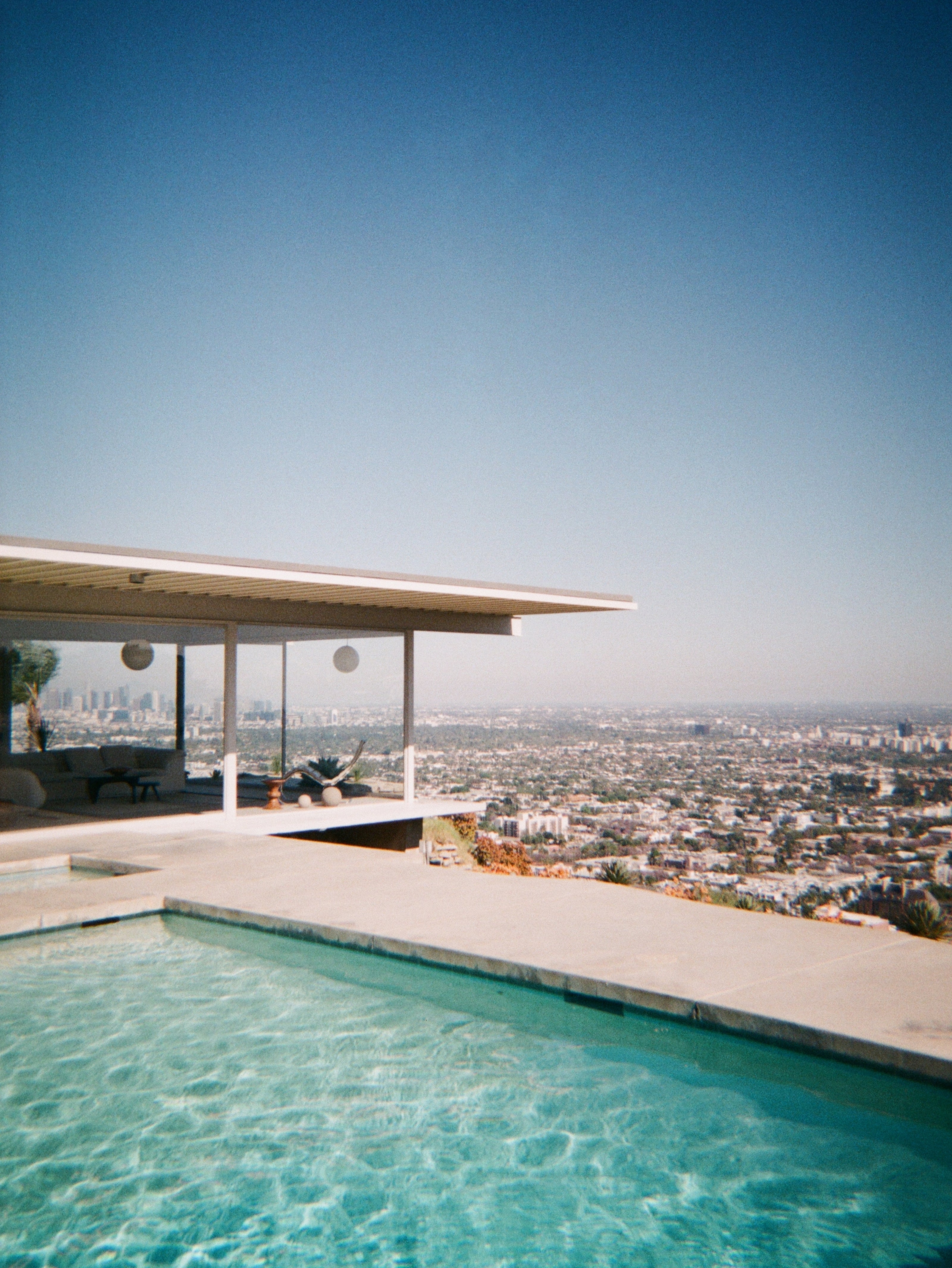 A Guide To LA | SHEIKE