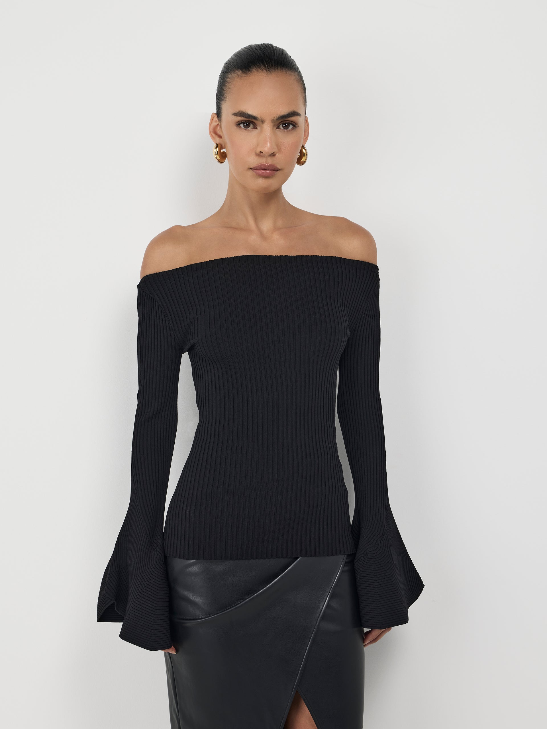 Tori Knit Top Black | Off Shoulder Knit | SHEIKE