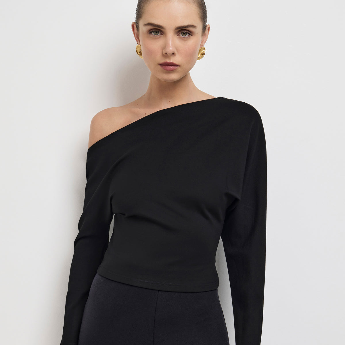 Estella Top | Off Shoulder Top | SHEIKE