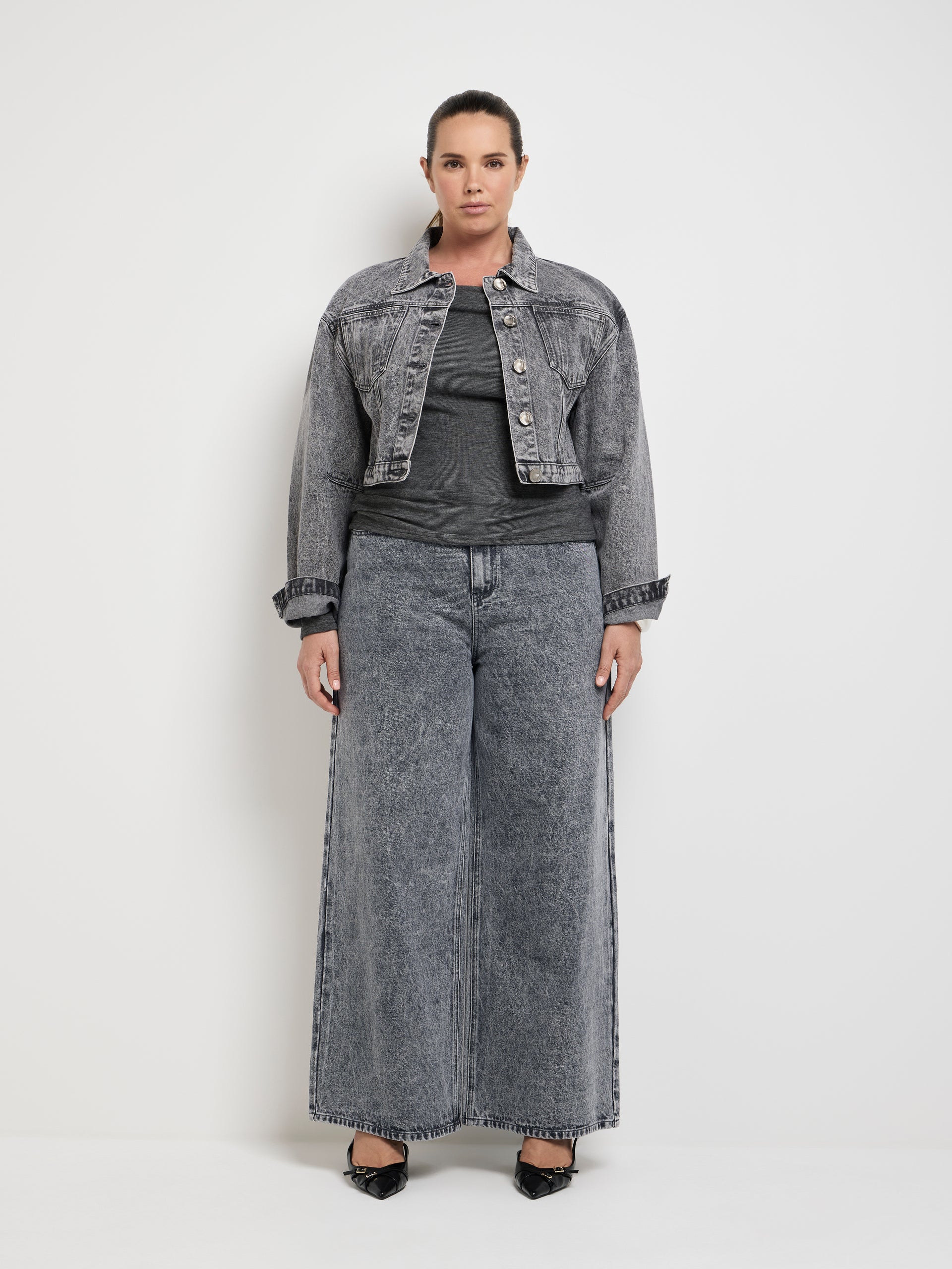 Genesis Denim Jacket Grey | Denim Cropped Jacket | SHEIKE