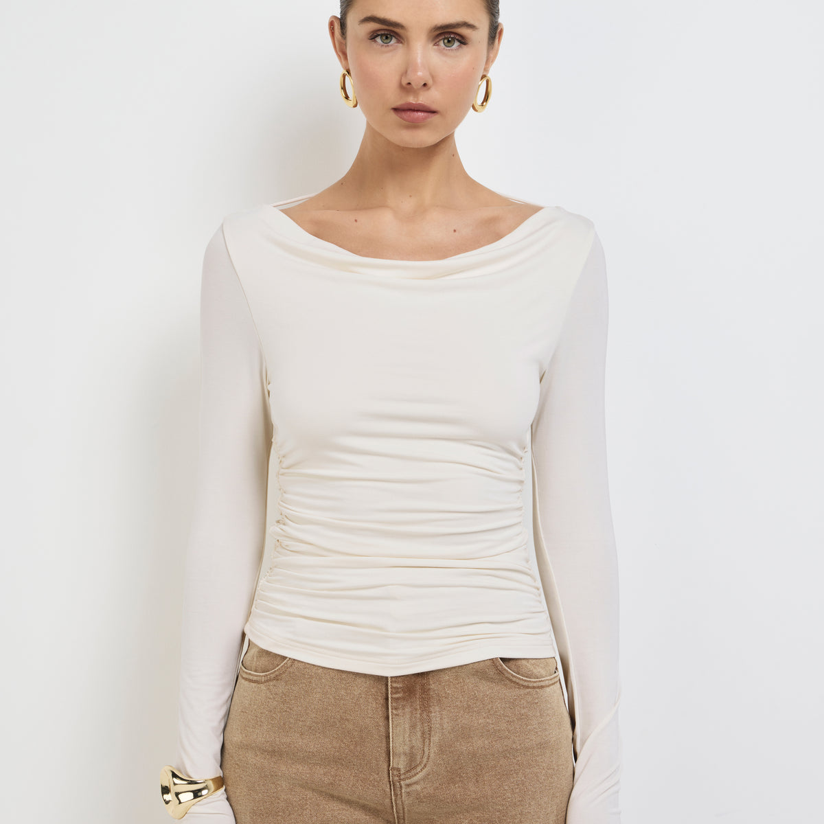 Martina Top Ecru | Long Sleeve Jersey Top | SHEIKE