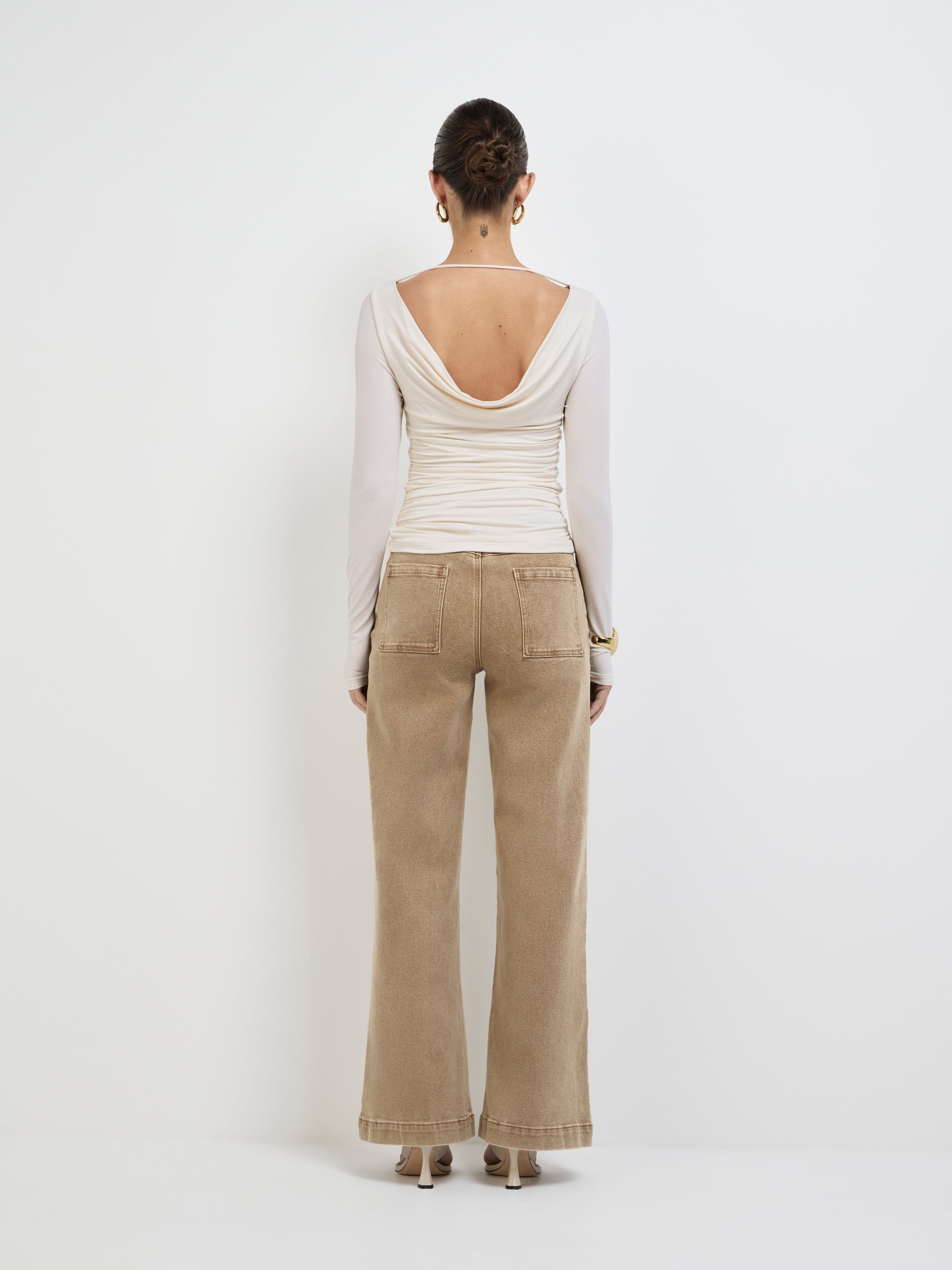 Martina Top Ecru | Long Sleeve Jersey Top | SHEIKE