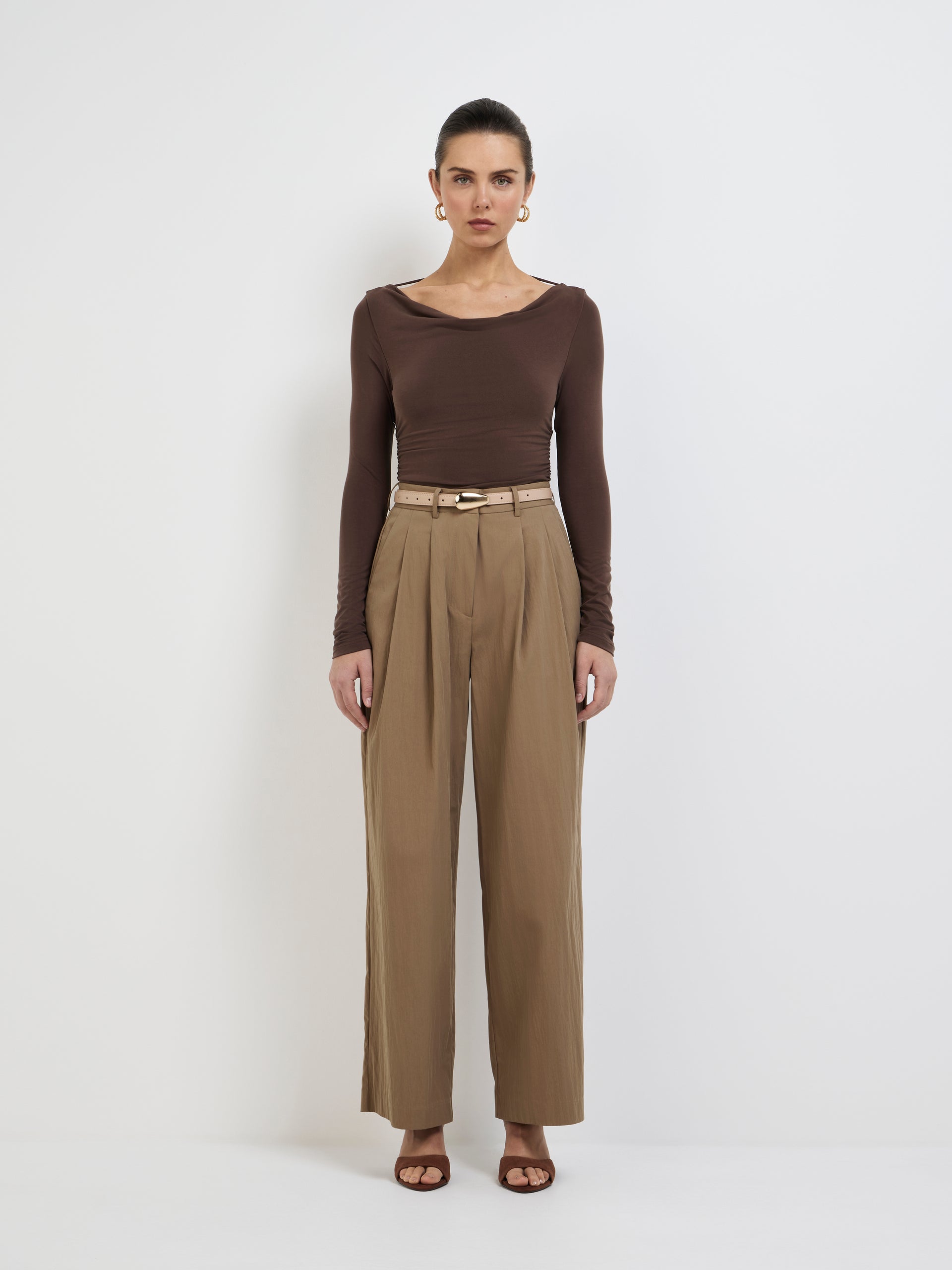 Martina Top Chocolate | Long Sleeve Jersey Top | SHEIKE