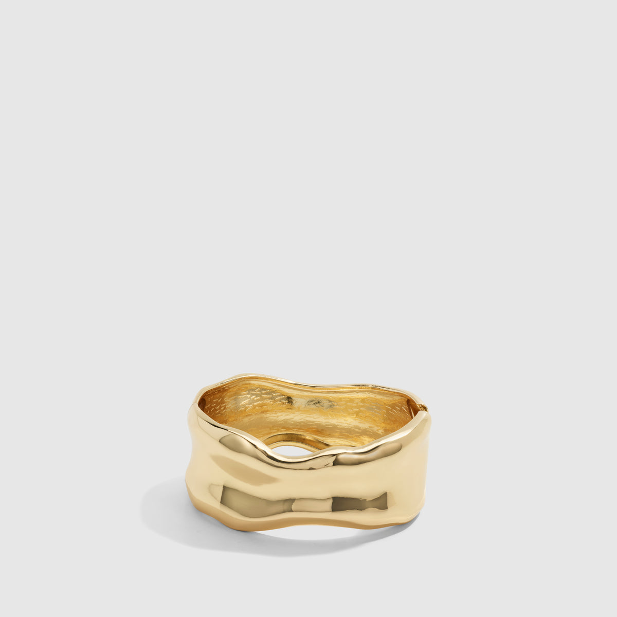 Celyse Bangle Gold | Gold Bracelet | SHEIKE