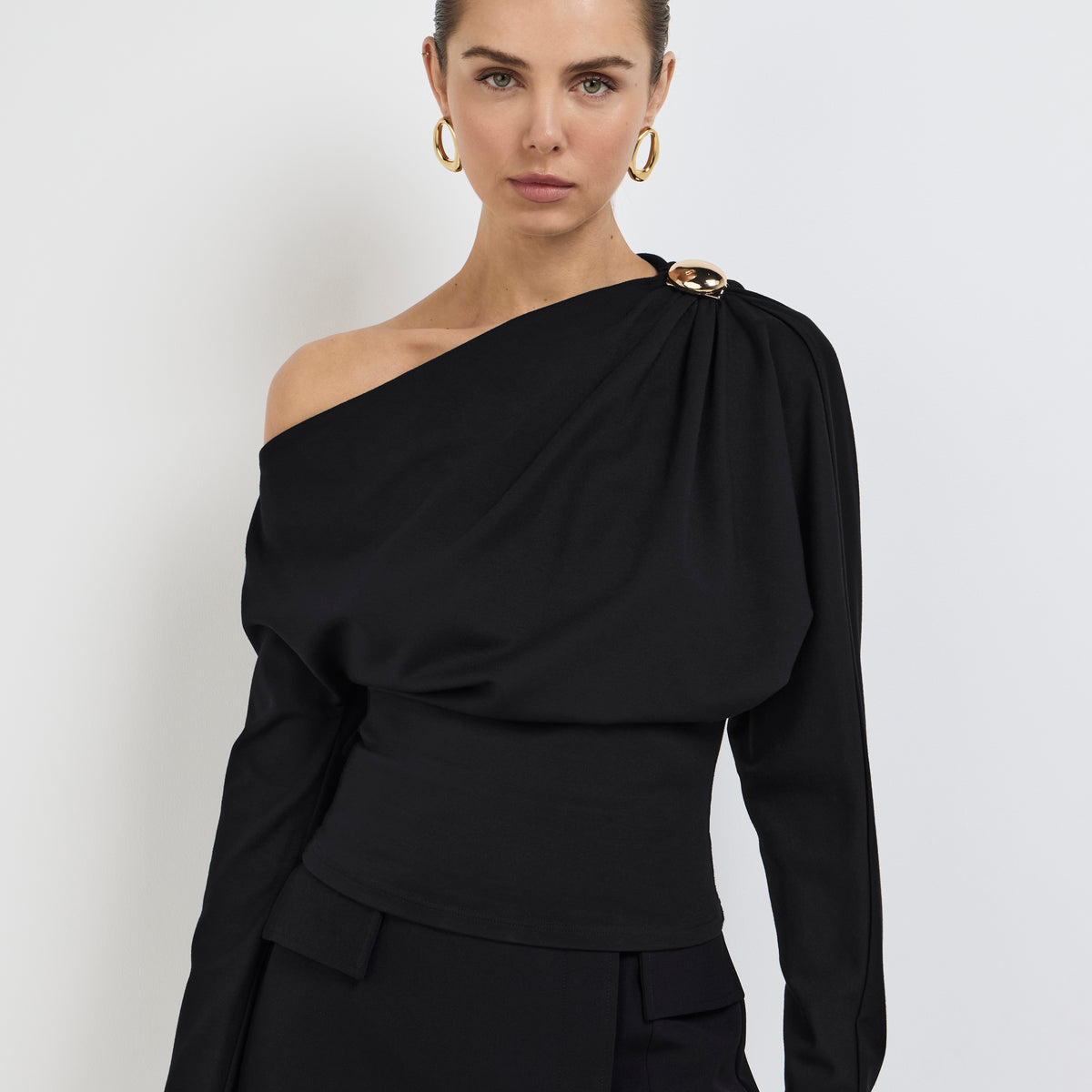 Ciara Top Black | Off Shoulder Top | SHEIKE