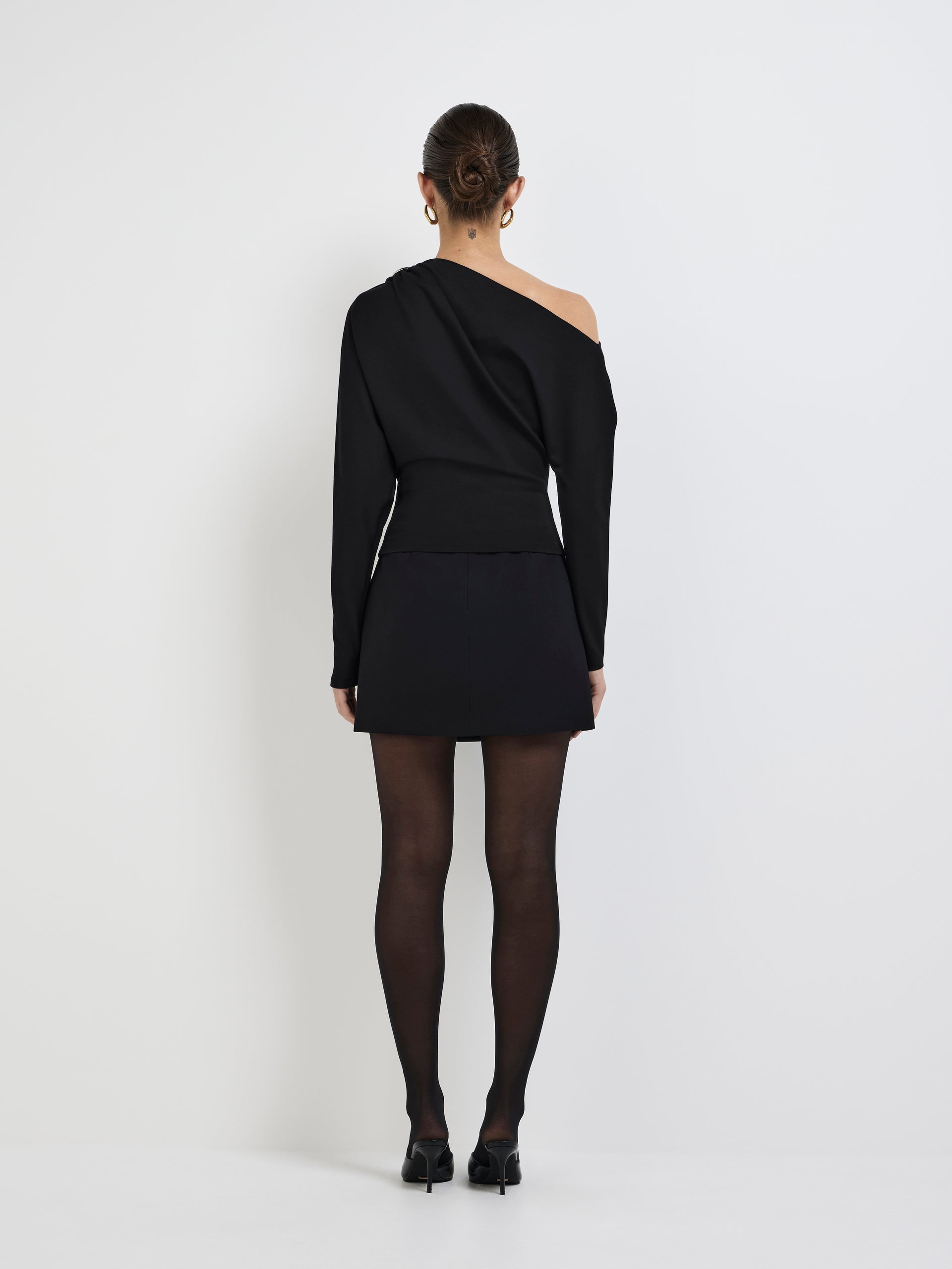 Ciara Top Black | Off Shoulder Top | SHEIKE