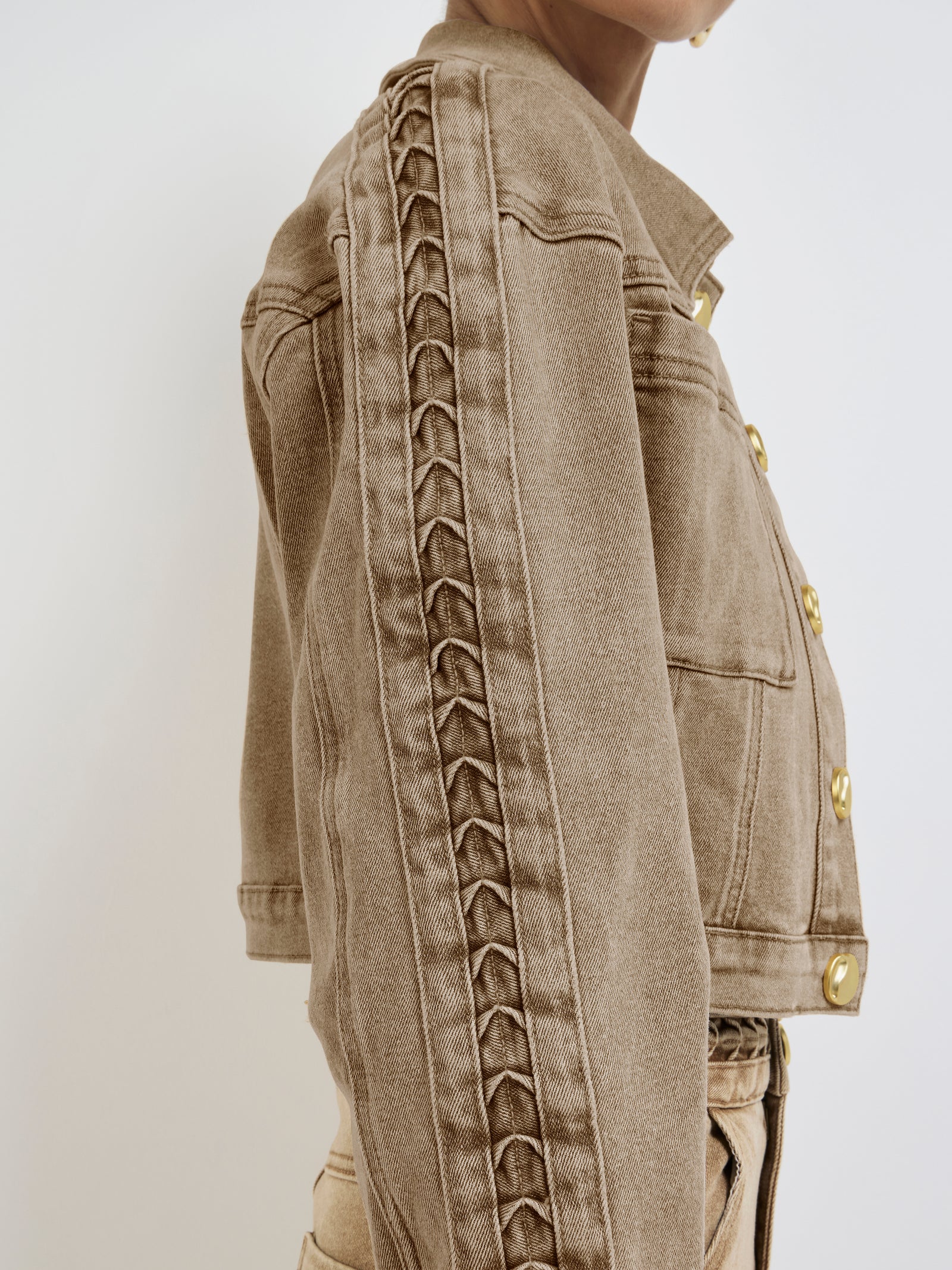 Lucie Denim Jacket Sand | Cropped Jacket | SHEIKE