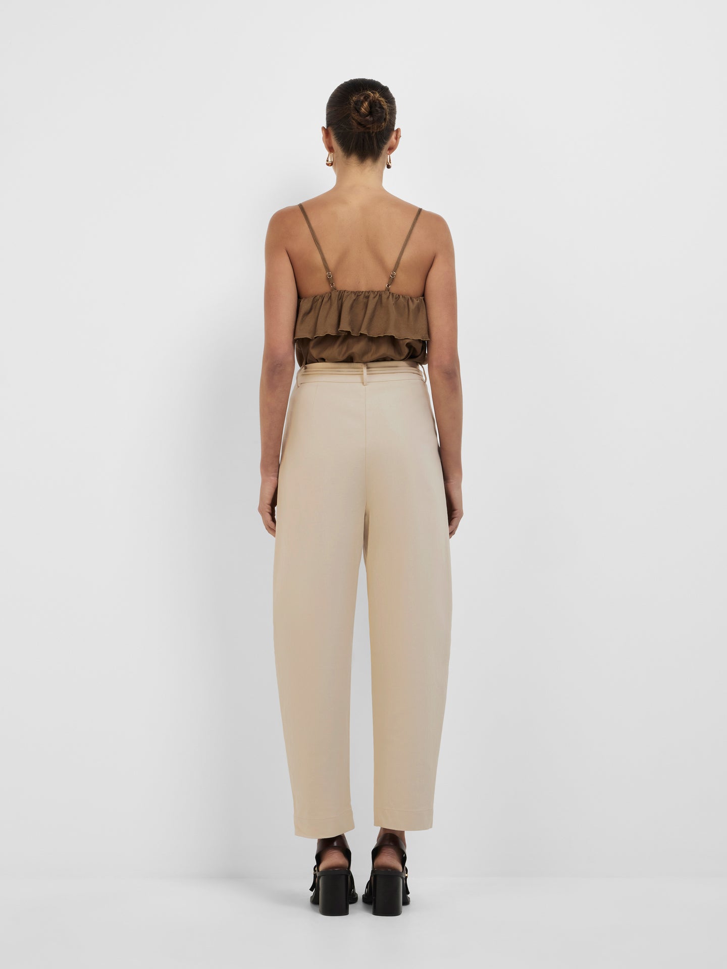 Valencia Pant Bone | Barrel Leg Pant | SHEIKE