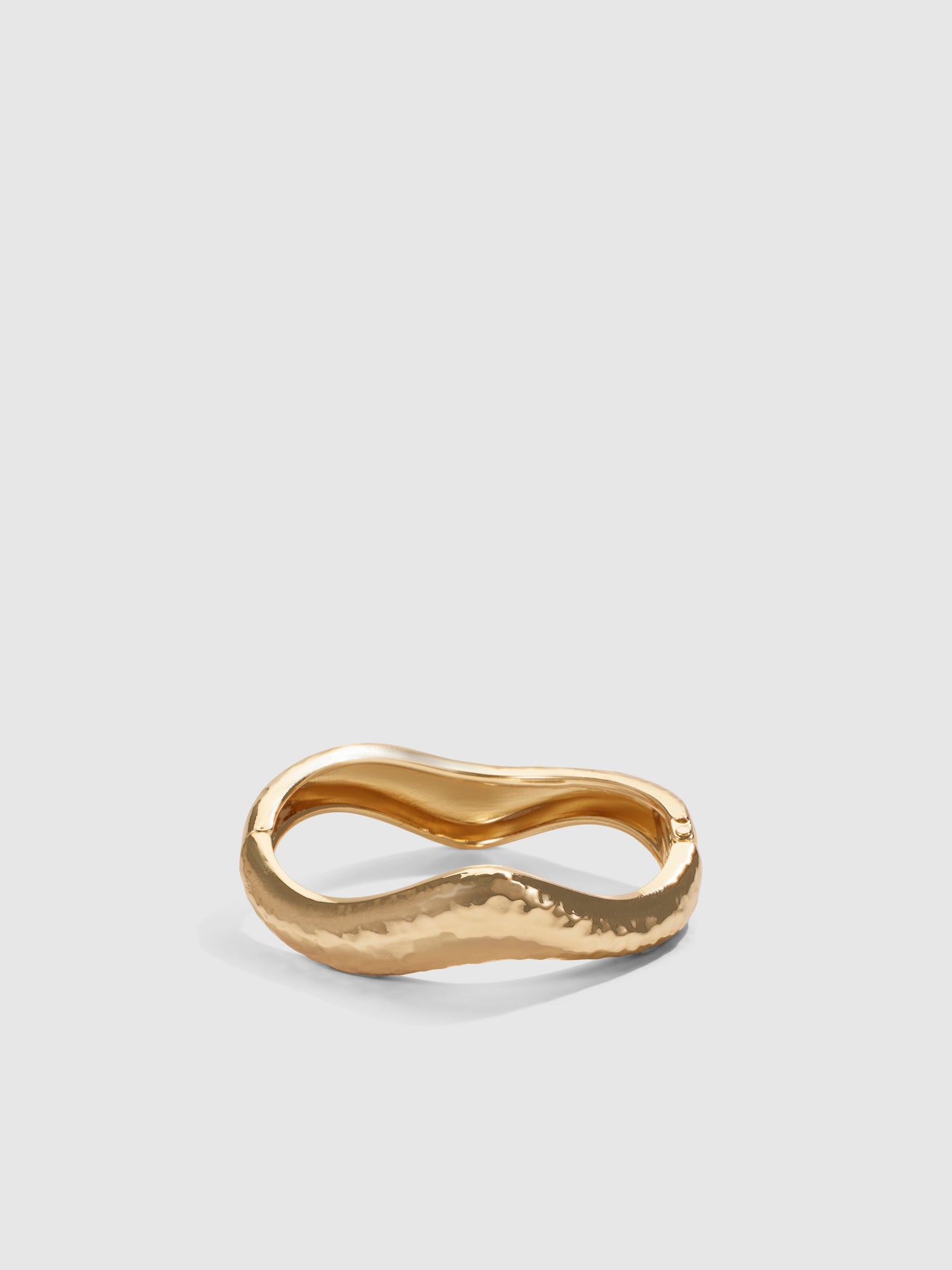 Gaby Bangle Gold | Thin Metal Bangle | SHEIKE